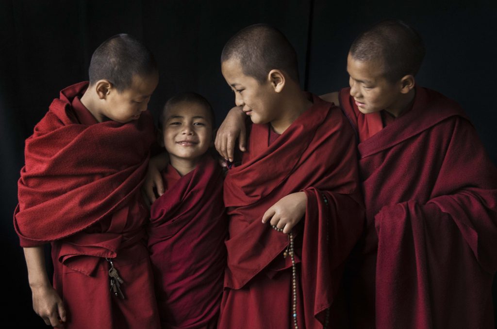 Gyuto Monks Galleries – Tobi Wilkinson Photography